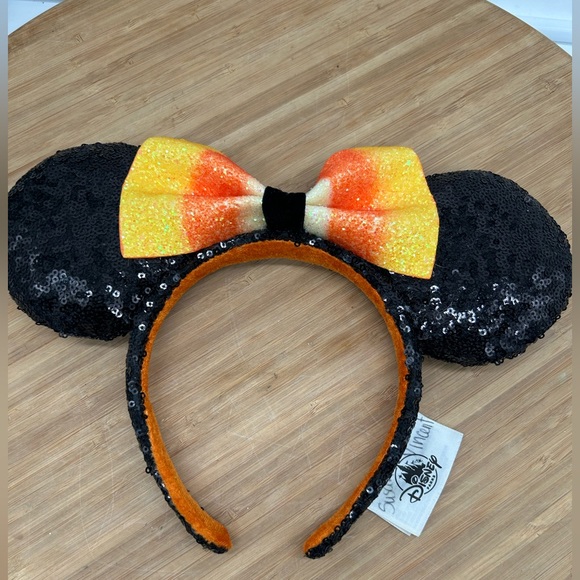 Disney | Accessories | Disney Parks Bow Halloween Candy Corn Sequins ...